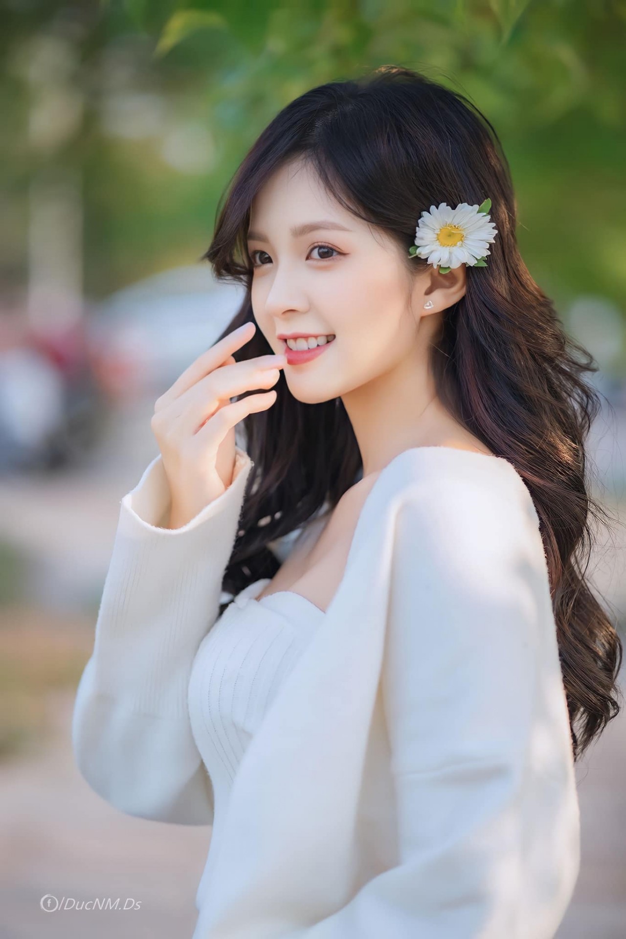 Nét dịu dàng của diễn viên Ngọc Huyền