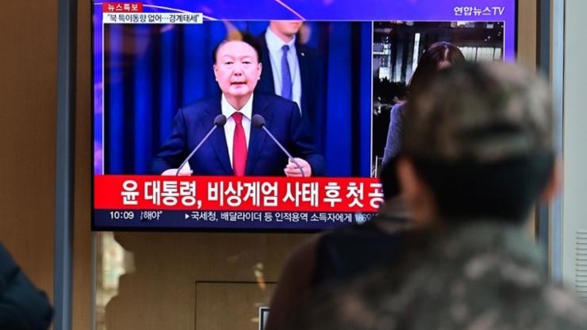 Khủng hoảng chính trị Hàn Quốc: Tổng thống khẳng định không sai, bị đảng cầm quyền "lạnh nhạt"