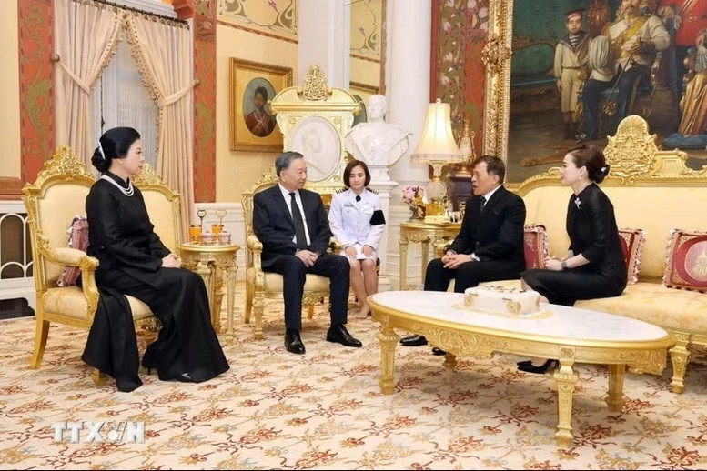 Tổng Bí thư, Chủ tịch nước Tô Lâm và Phu nhân hội kiến Nhà Vua và Hoàng ...