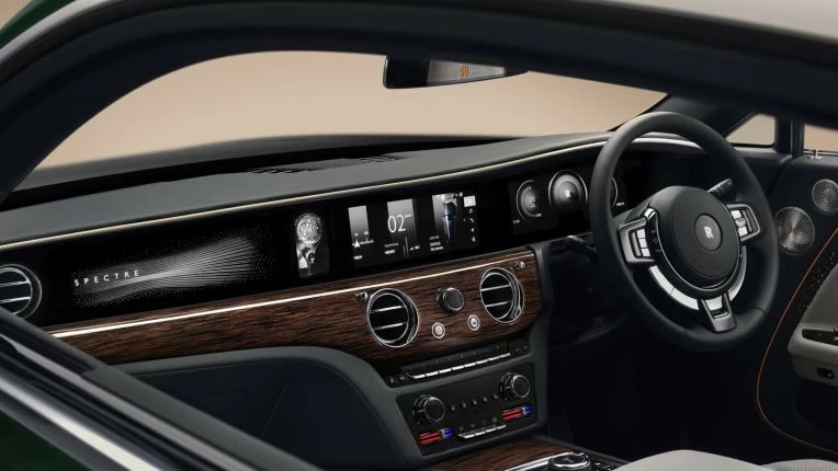 Cận cảnh Rolls-Royce Spectre Series II vừa ra mắt