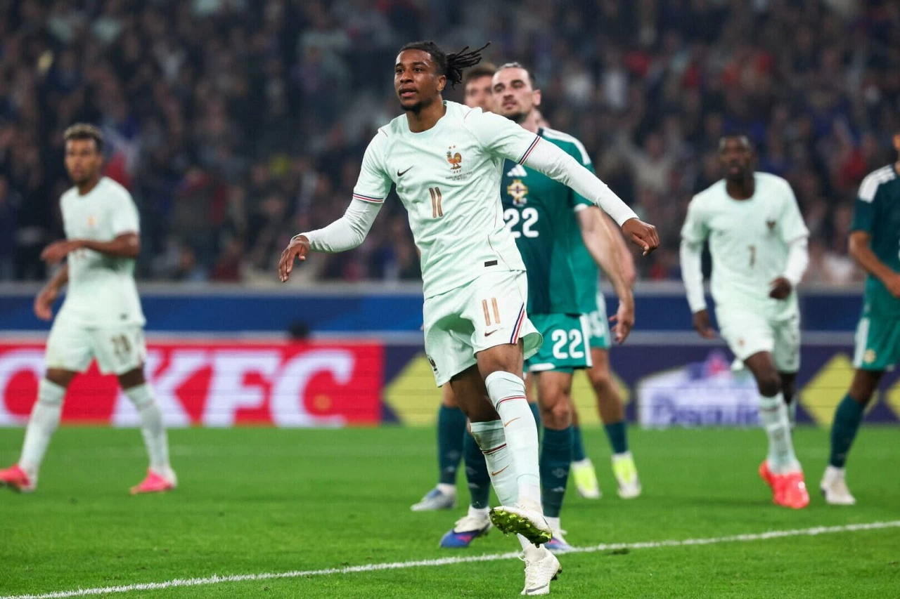 Pháp 3-1 Bắc Ireland: Michael Olise lập hat-trick rực sáng, Les Bleus ...