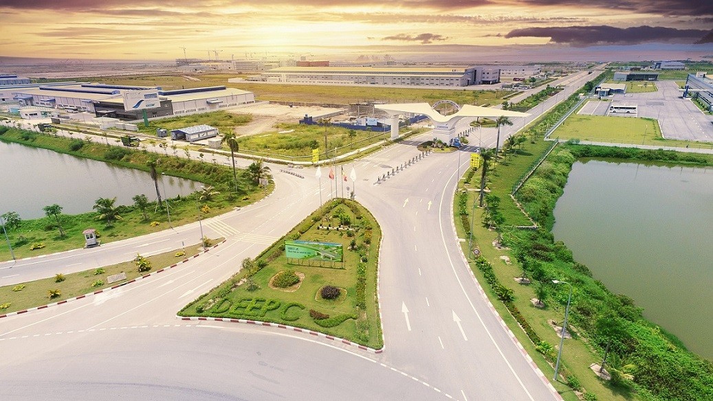 KCN Việt Nam hợp tác với DEEP C để phát triển bất động sản công nghiệp ...